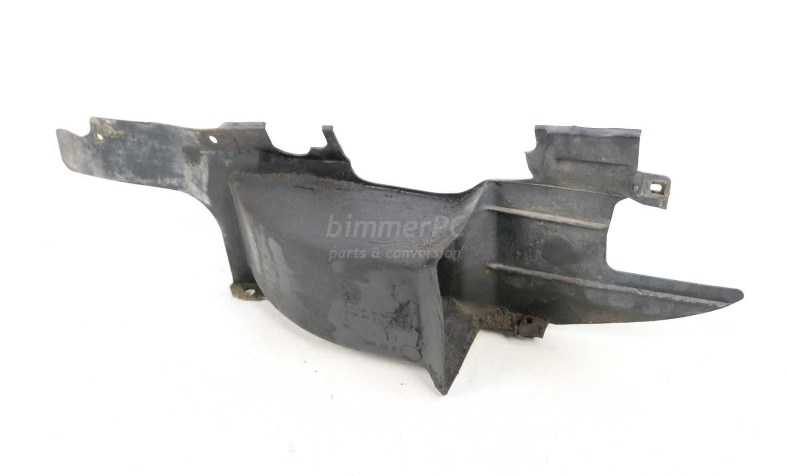 BMW E39 6-Cy Left Front Lower Brake Air Duct Trim Frame Rail Guide 1997 ...