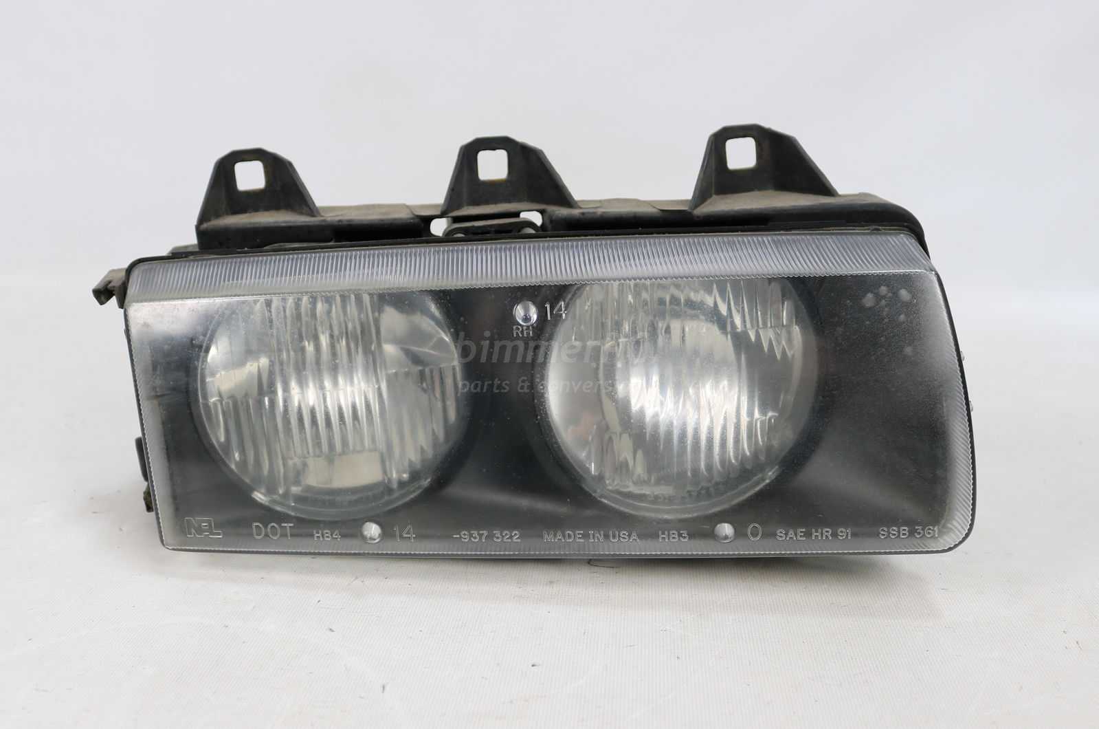 BMW E36 3-Series Factory Right Front Passengers Headlight Lamp 1992 ...