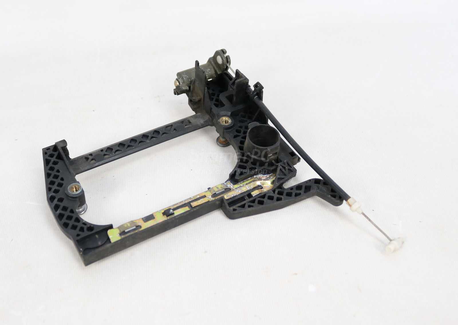 BMW E38 7-Series Right Front Door Handle Lock Frame Carrier 1995-2001 ...